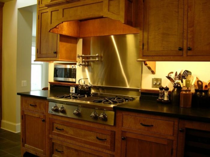Our kitchen in tiger maple - Fine Homebuilding