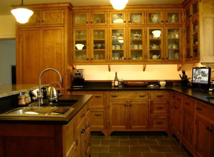Our kitchen in tiger maple - Fine Homebuilding