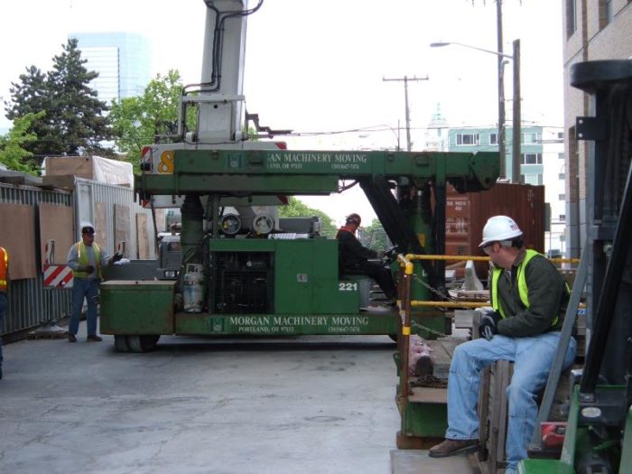 I've seen strange equipment before, but. - Fine Homebuilding