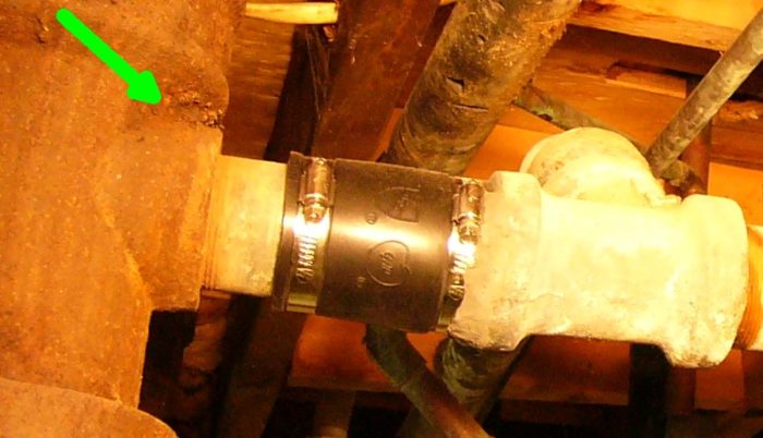Replace Rusted DWV teed into Cast Iron - Fine Homebuilding
