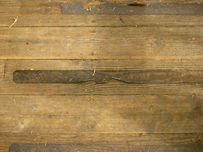 Slippery Wooden Deck - Fine Homebuilding