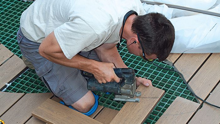 Multi-Feature Curved Deck: Decking - Fine Homebuilding