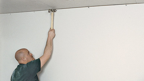 Hanging Walls - Fine Homebuilding