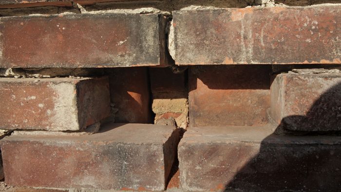 Repointing a Brick Chimney - Fine Homebuilding