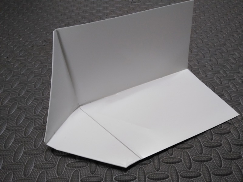 Simple Roof Kickout Flashing: 3 Bends and a Couple Hems - Fine Homebuilding