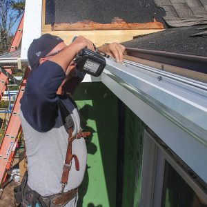 Good-Looking and Long-Lasting Traditional Gutters - Fine Homebuilding