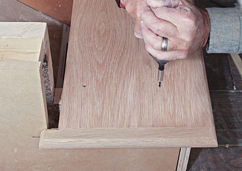 A Step-by-Step for Trimming Stairs - Fine Homebuilding