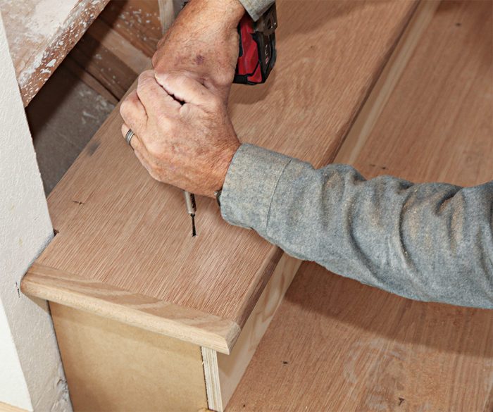 A Step-by-Step for Trimming Stairs - Fine Homebuilding