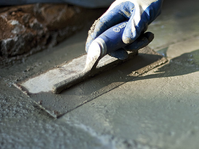Choosing and Using Masonry Trowels - Fine Homebuilding
