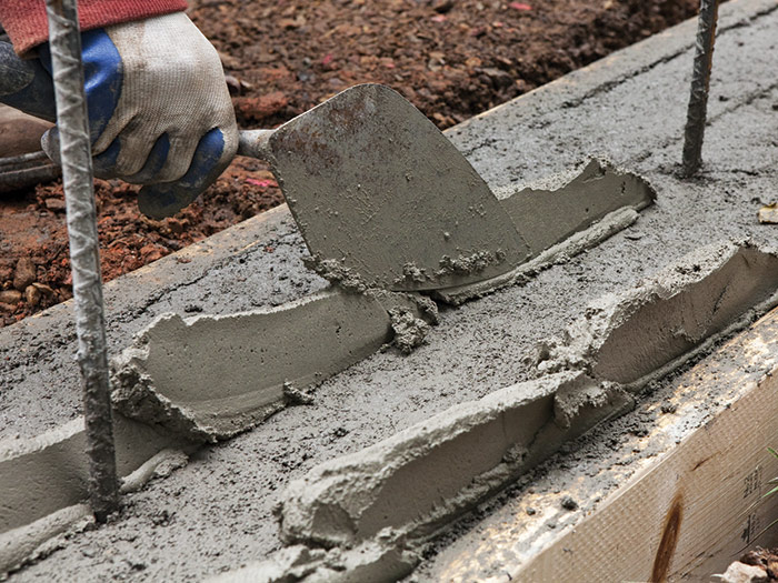 Choosing and Using Masonry Trowels - Fine Homebuilding