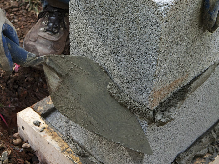 Choosing and Using Masonry Trowels - Fine Homebuilding