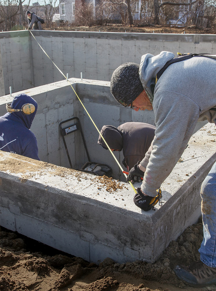 Make Mudsills Square and Level - Fine Homebuilding