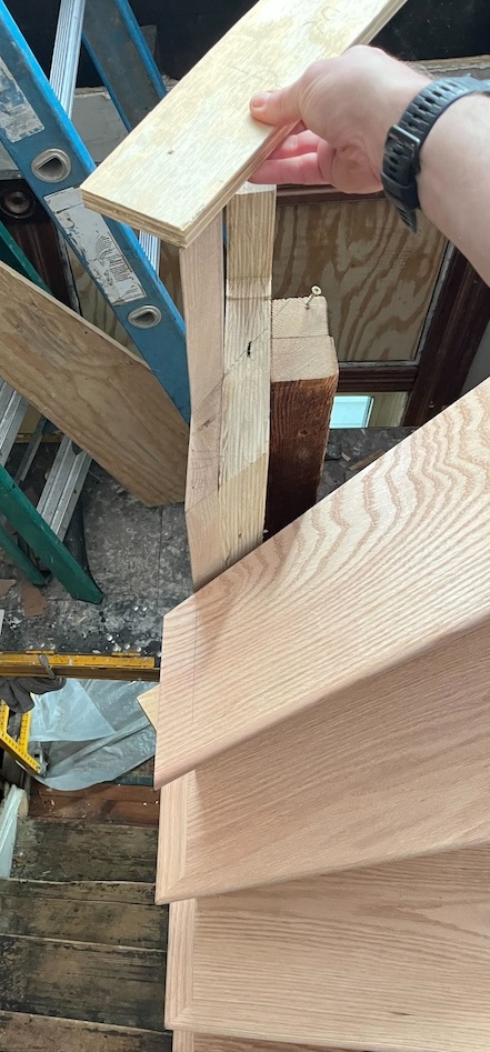 Ideas for joining risers to stringer on winders with *very* acute ...