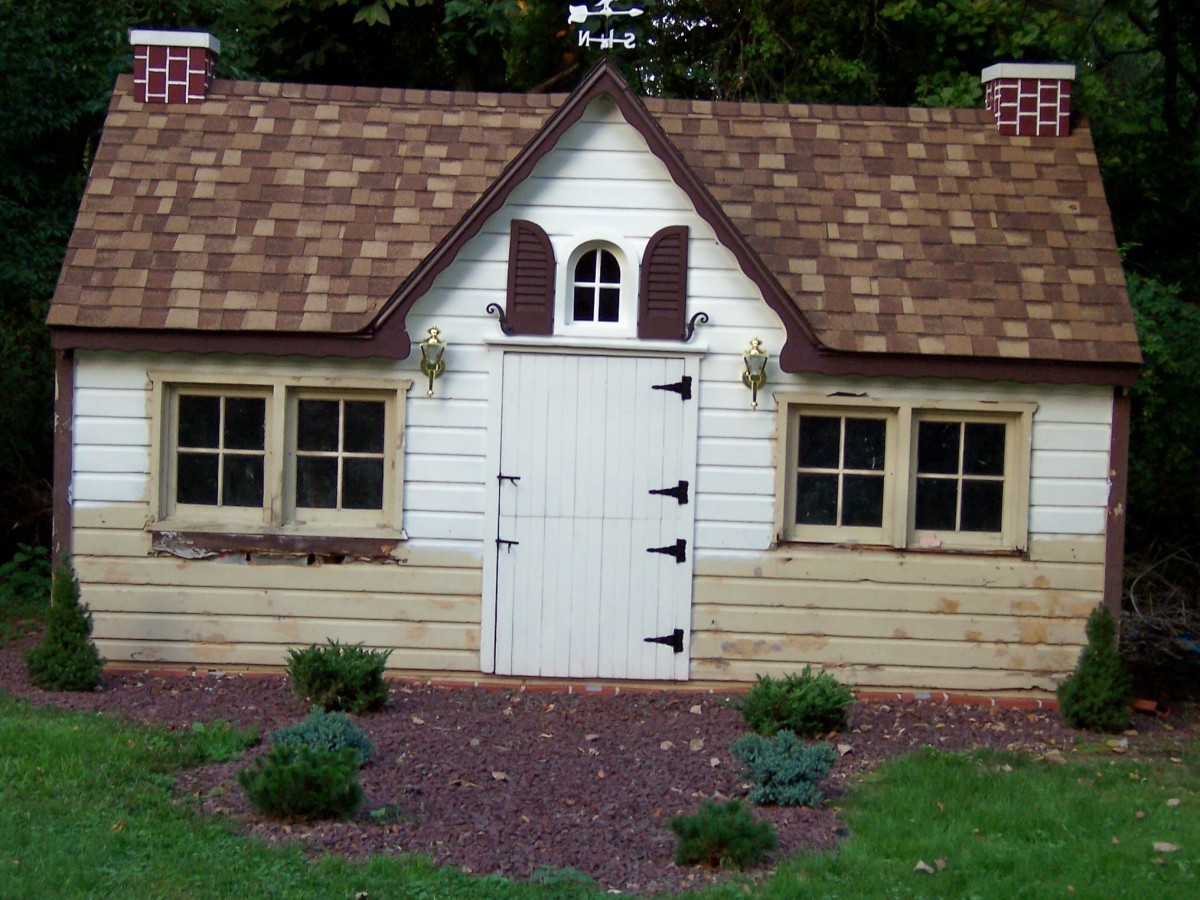 `Restored 20 year old playhouse` - Fine Homebuilding