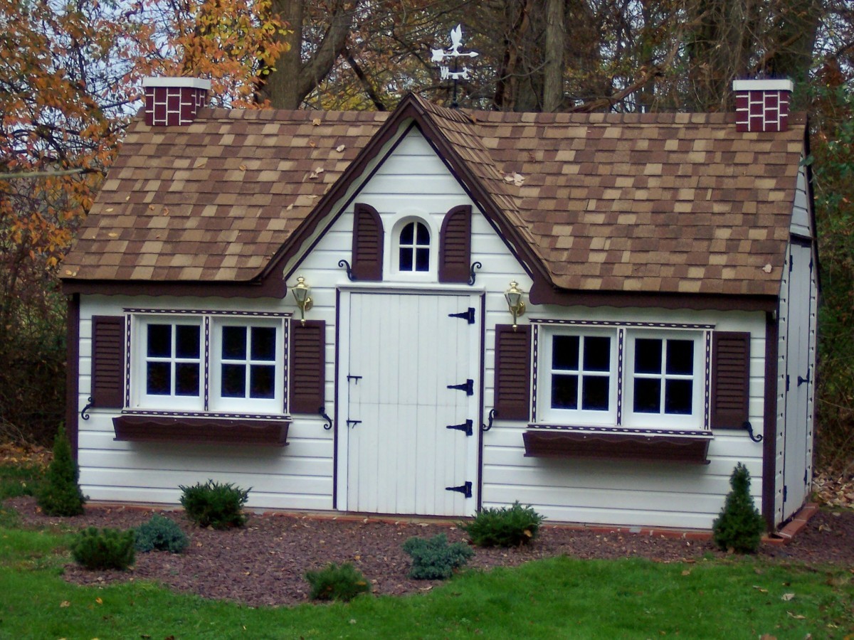 `Restored 20 year old playhouse` - Fine Homebuilding