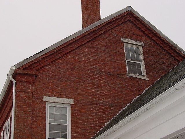 Interesting brick rake detail - Fine Homebuilding