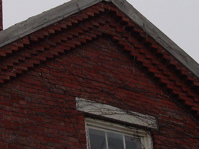 Interesting brick rake detail - Fine Homebuilding