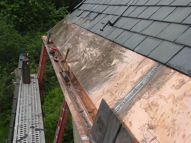 Boston gutter reline with copper - Fine Homebuilding