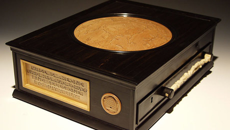 Sculpted Box - FineWoodworking