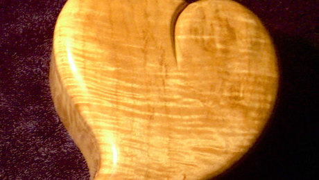 Heart-Shaped Bandsawn Box - FineWoodworking