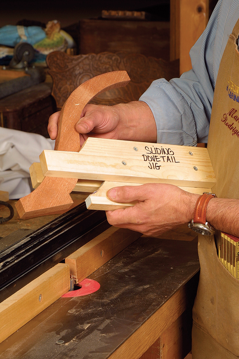 Federal Tilt-Top Table - FineWoodworking