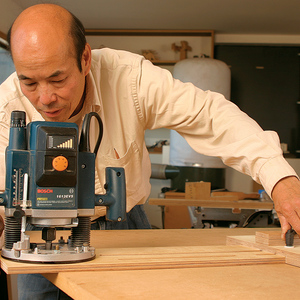 Router Guide for Convex Curves - FineWoodworking