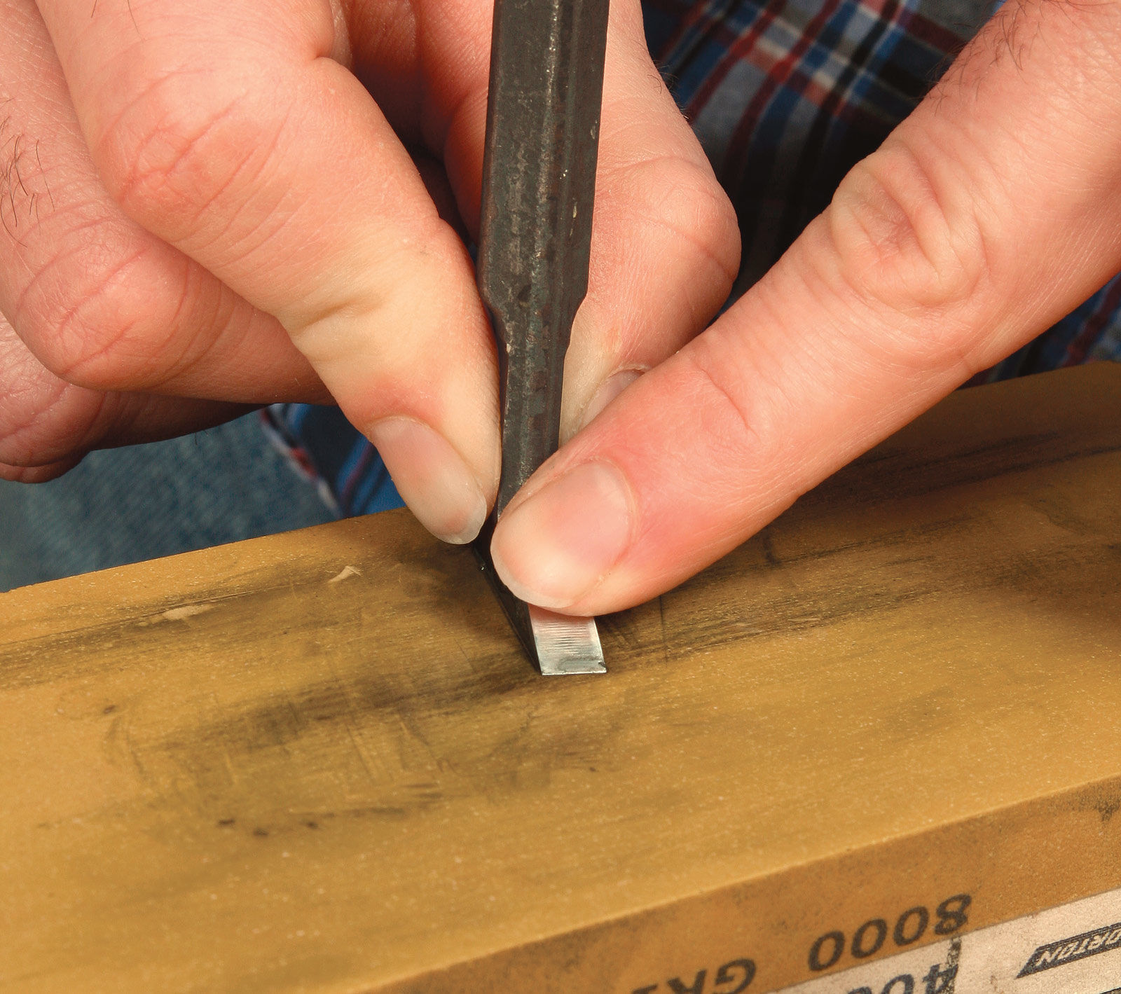 How to Sharpen a Router Plane Blade - FineWoodworking