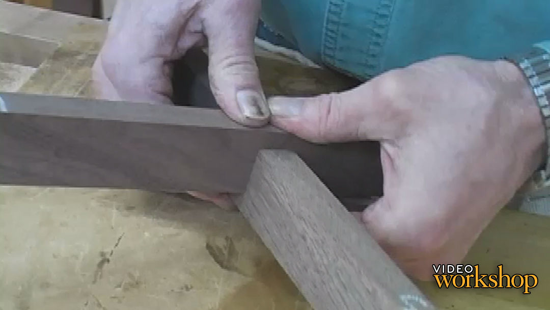 Round Side Table: Cut a Half-Lap Joint - FineWoodworking