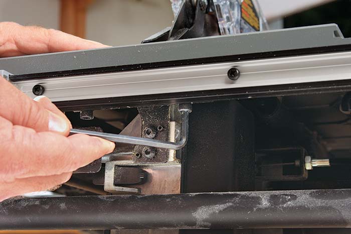 How to Set Up Your Table Saw for Success - FineWoodworking