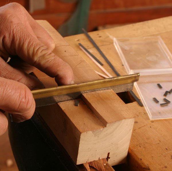 Segmented Stringing Dazzles and Unifies - FineWoodworking