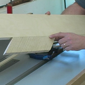 Essential Router-Table Jigs: Pattern-Routing - FineWoodworking