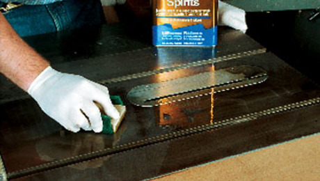 Removing and Preventing Rust on Machinery - FineWoodworking