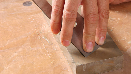 Sharpen Your Plane Irons Freehand - FineWoodworking