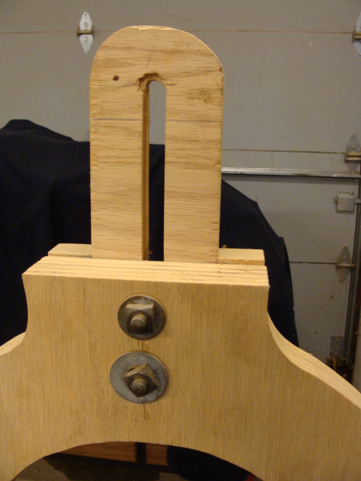 3-Point Woodturning Adjustable Steady Rest - FineWoodworking