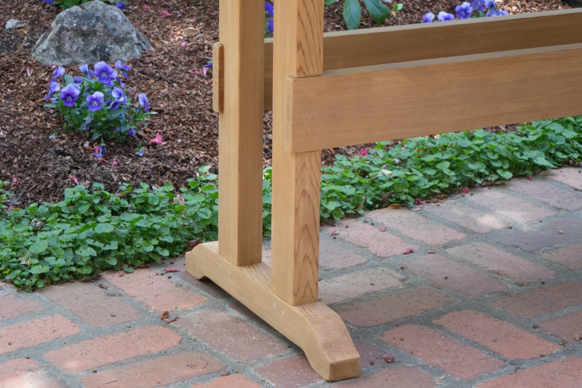 Patio trestle table - FineWoodworking