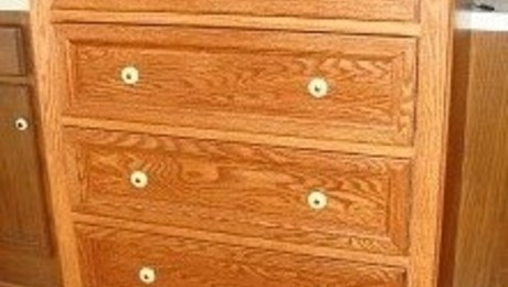5 Drawer Red Oak Chest of Drawers - FineWoodworking