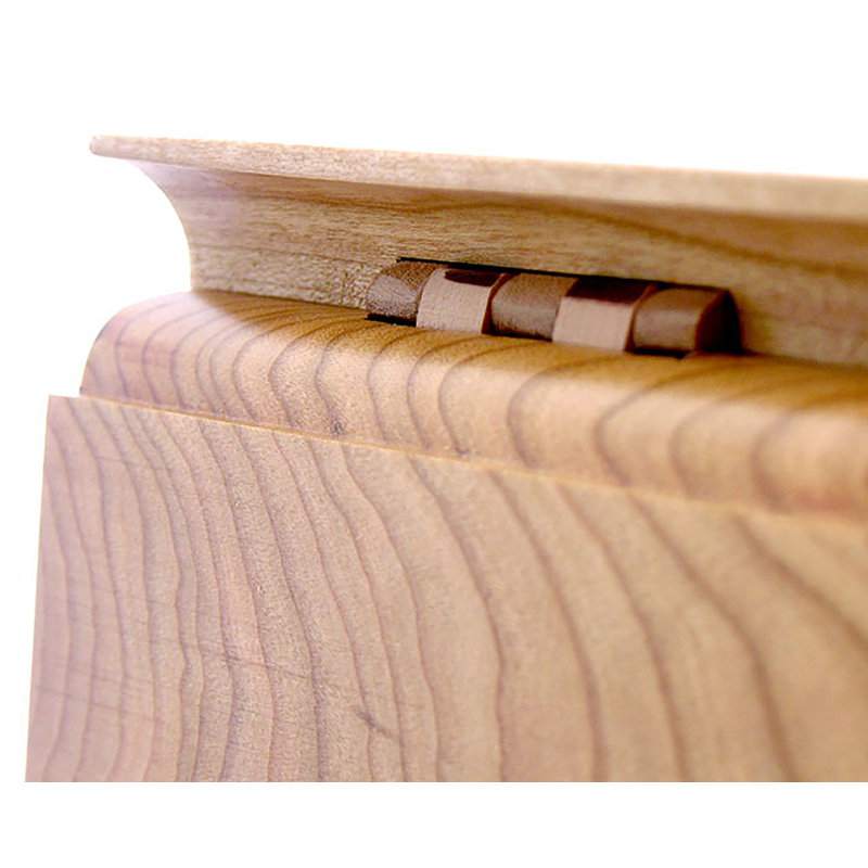 Cherry wood chess table - FineWoodworking