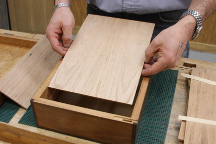 Top Tips for a Wet Box - FineWoodworking