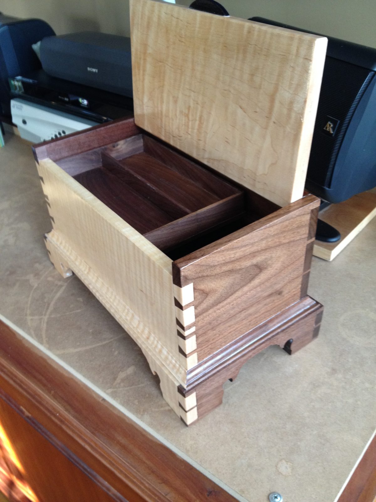 additional views of maple box - FineWoodworking