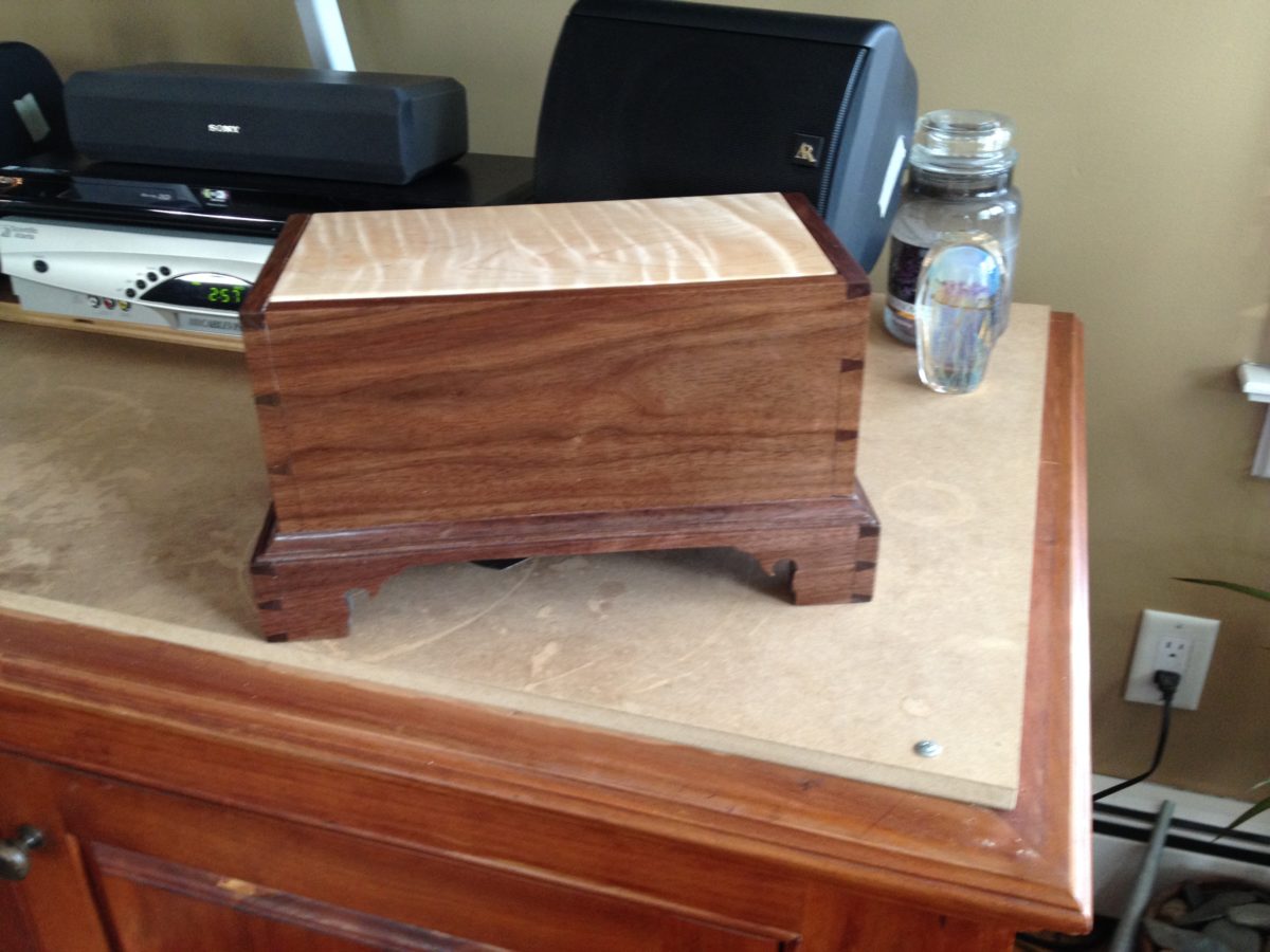 additional views of maple box - FineWoodworking