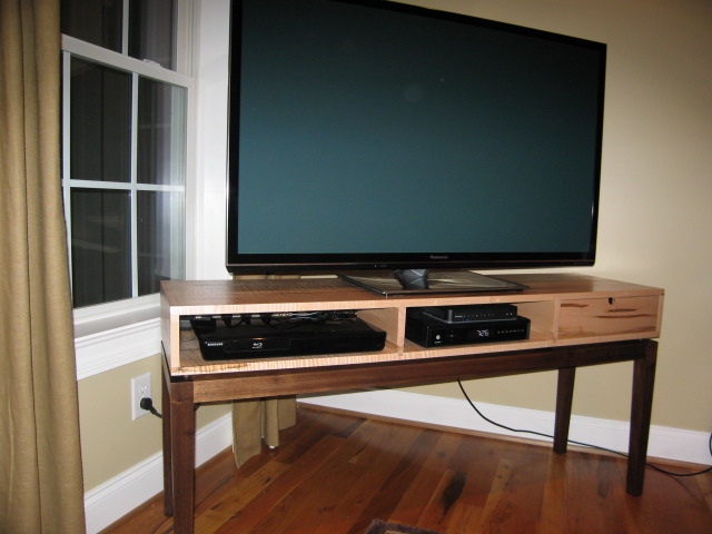 Flat Screen TV Stand - FineWoodworking
