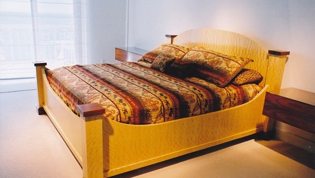 Movingue Bed - FineWoodworking