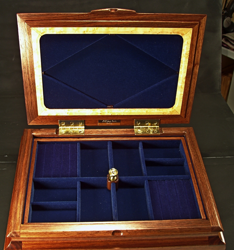 Walnut Box w/ Carved Features - FineWoodworking