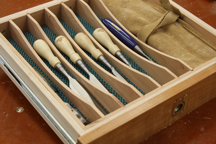 Custom Chisel Storage for a Brand New Bench - FineWoodworking