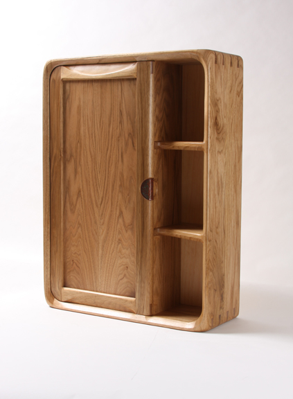 Curvy Cabinet: Bending Dovetails in Butternut - FineWoodworking