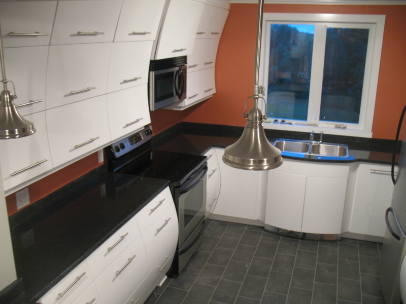 Vertical Radius Kitchen - FineWoodworking