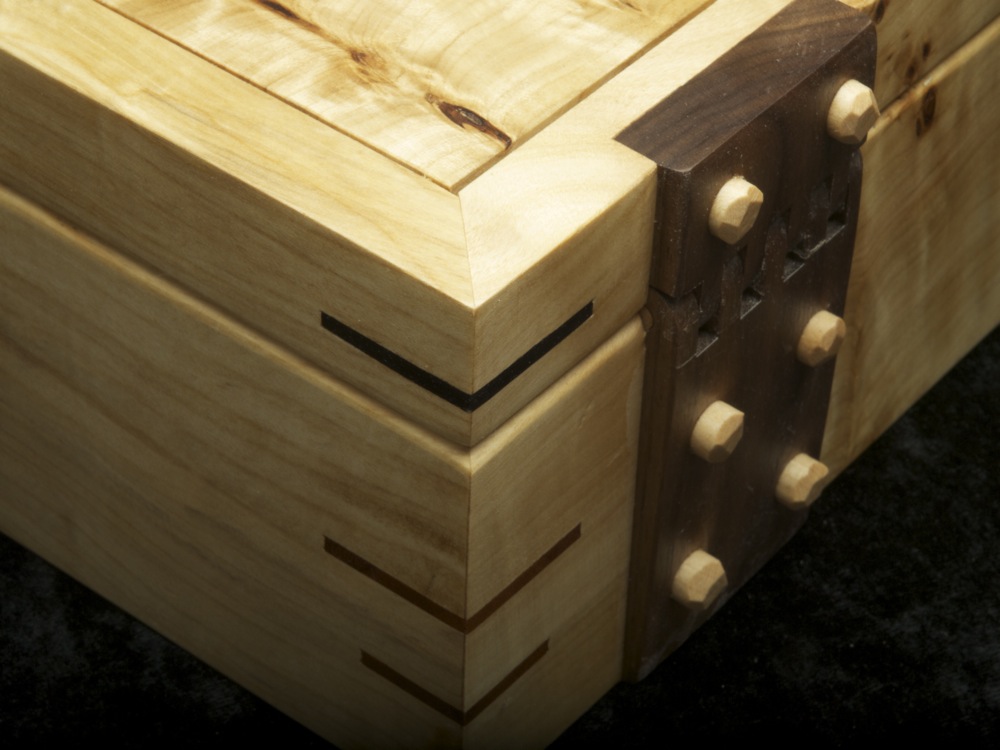 Burr Poplar Box - FineWoodworking