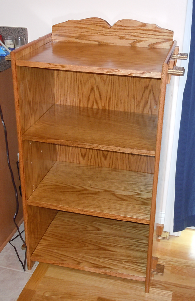 Craft bookcase - FineWoodworking