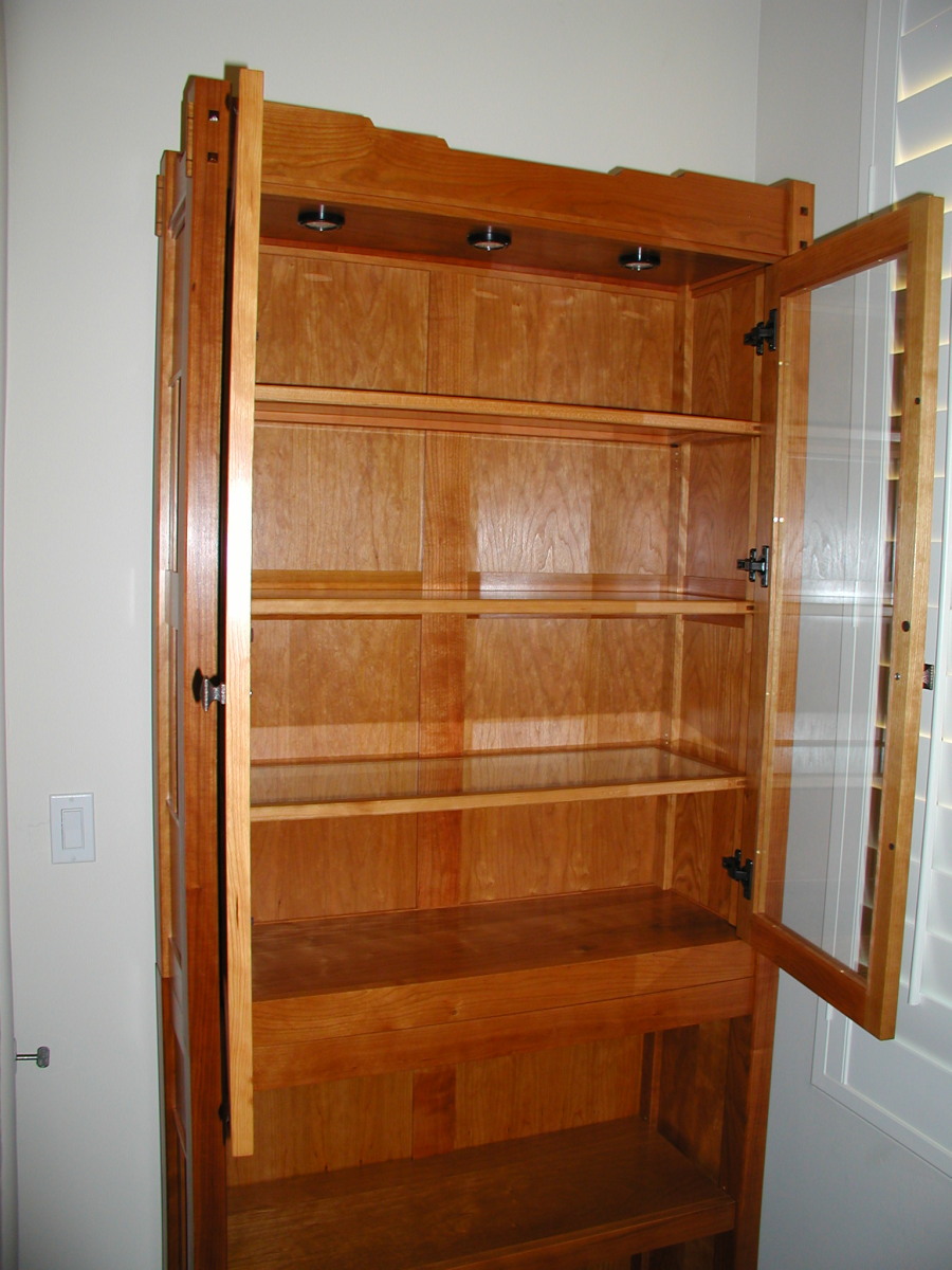 Arts and Crafts Display Cabinet - FineWoodworking