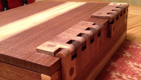 Box with corner post dovetails and wooden hinges - FineWoodworking